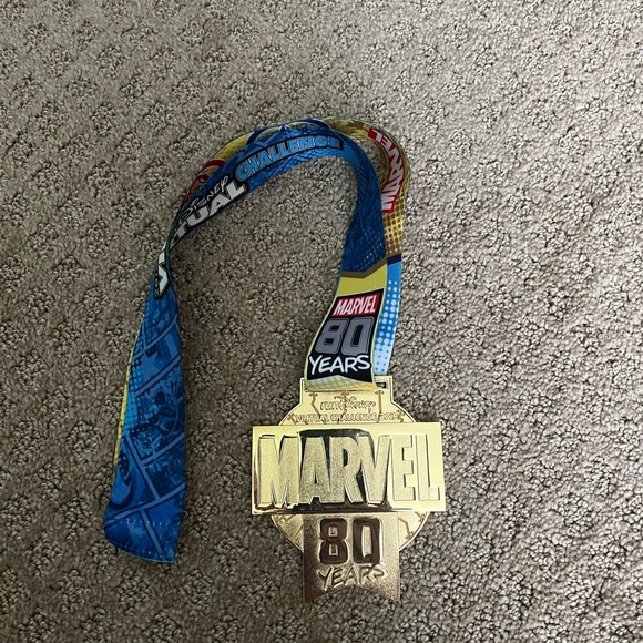 Disney | Accessories | Rundisney Marvel Virtual Challenge 5k Medal 8th ...